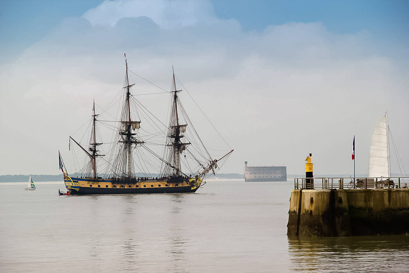 The Hermione : her other travels | Office de Tourisme de Rochefort ...